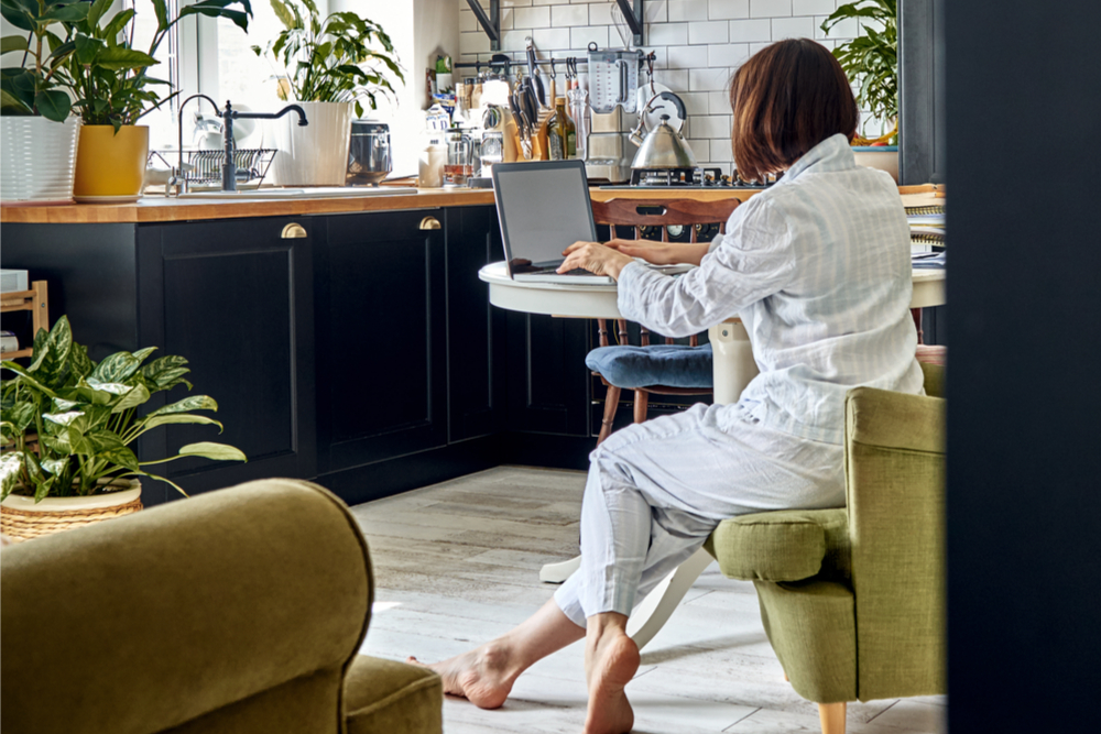 HOW TO CREATE AND MAINTAIN A CONDUCIVE WORK ENVIRONMENT | MoneyPrime ...